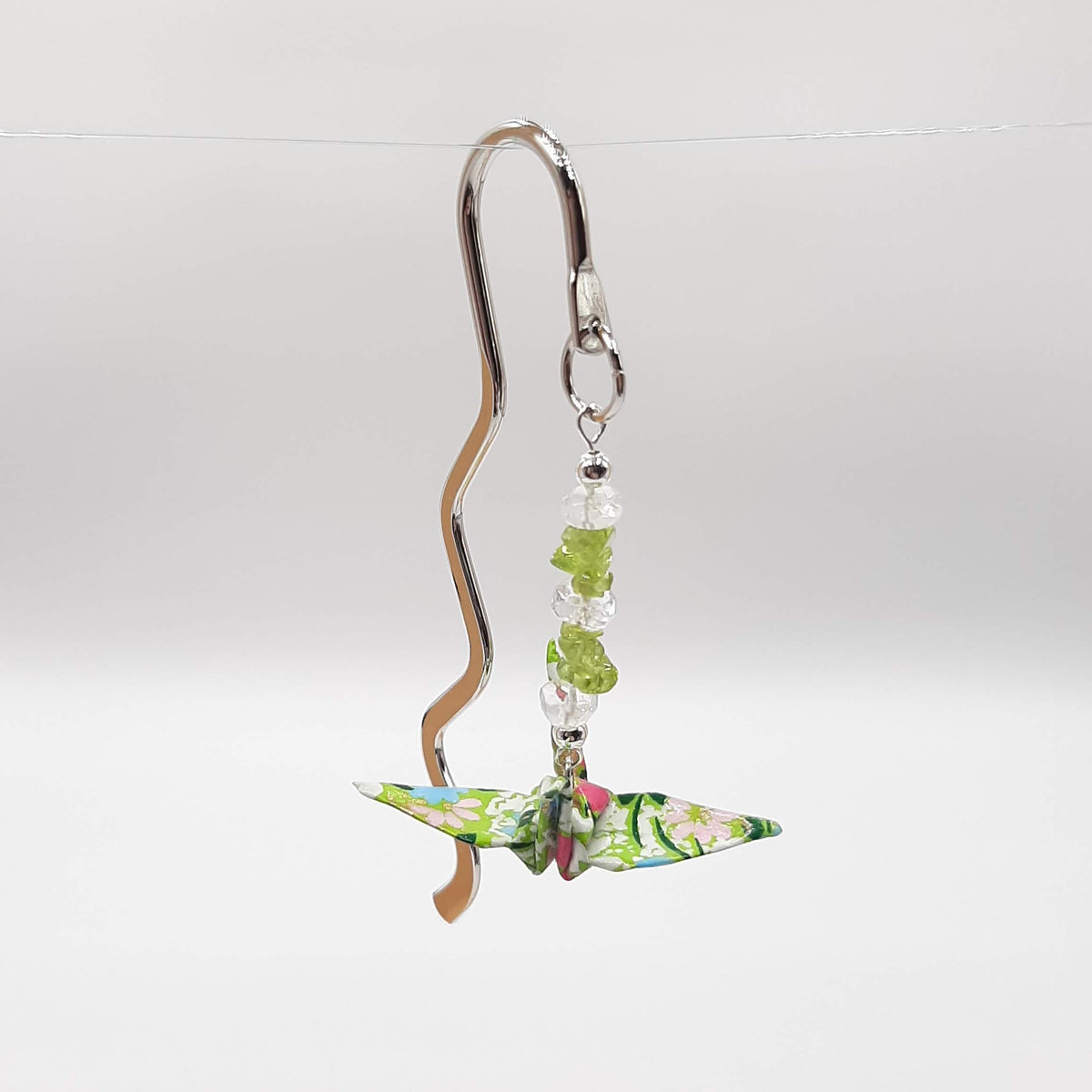 Origami Crane Bookmark with Peridot & Clear Quartz – Japanese Papercraft